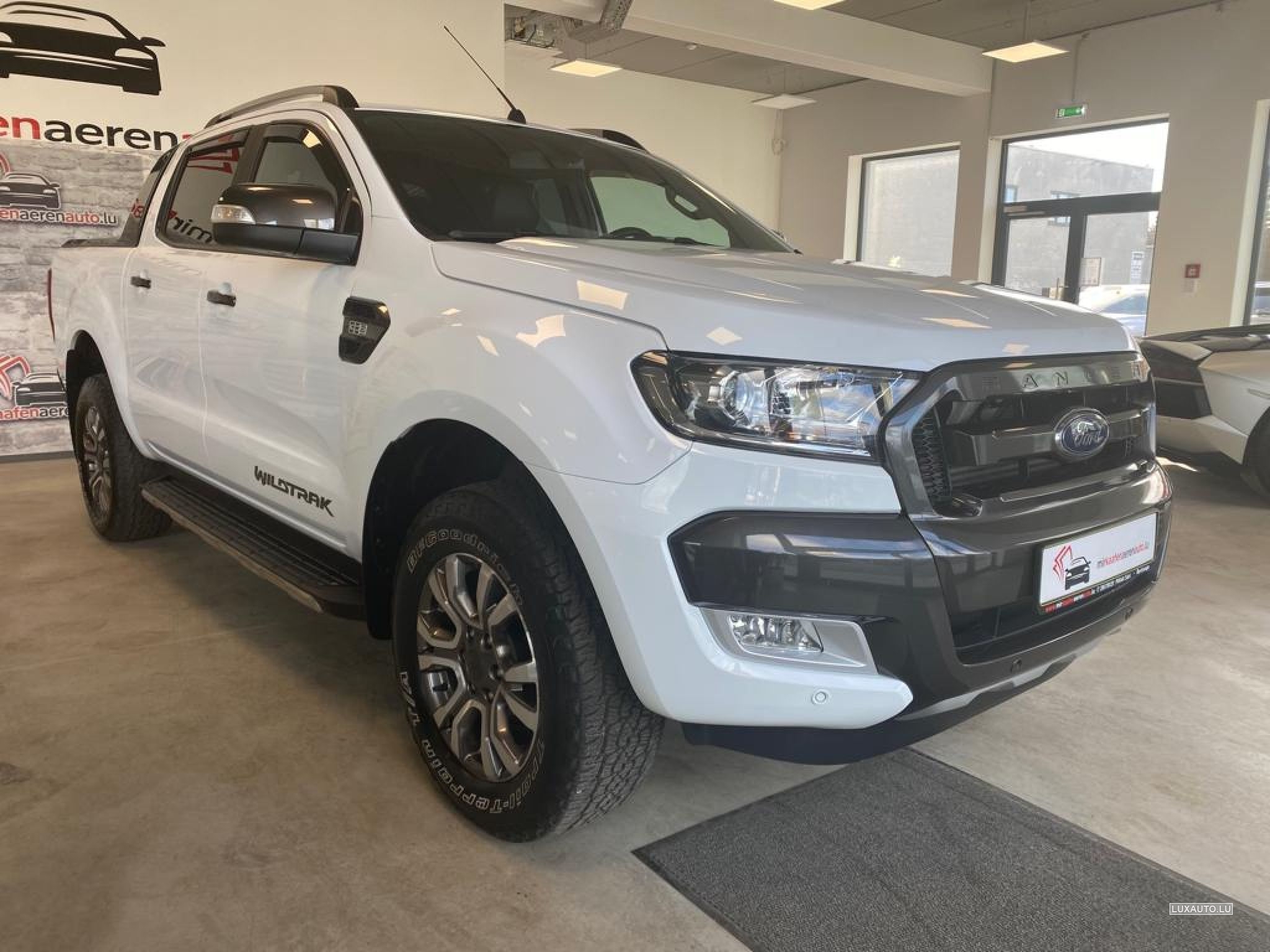Ford Ranger Wildtrak 4X4 Blanc d'occasion, moteur Diesel et boite ...