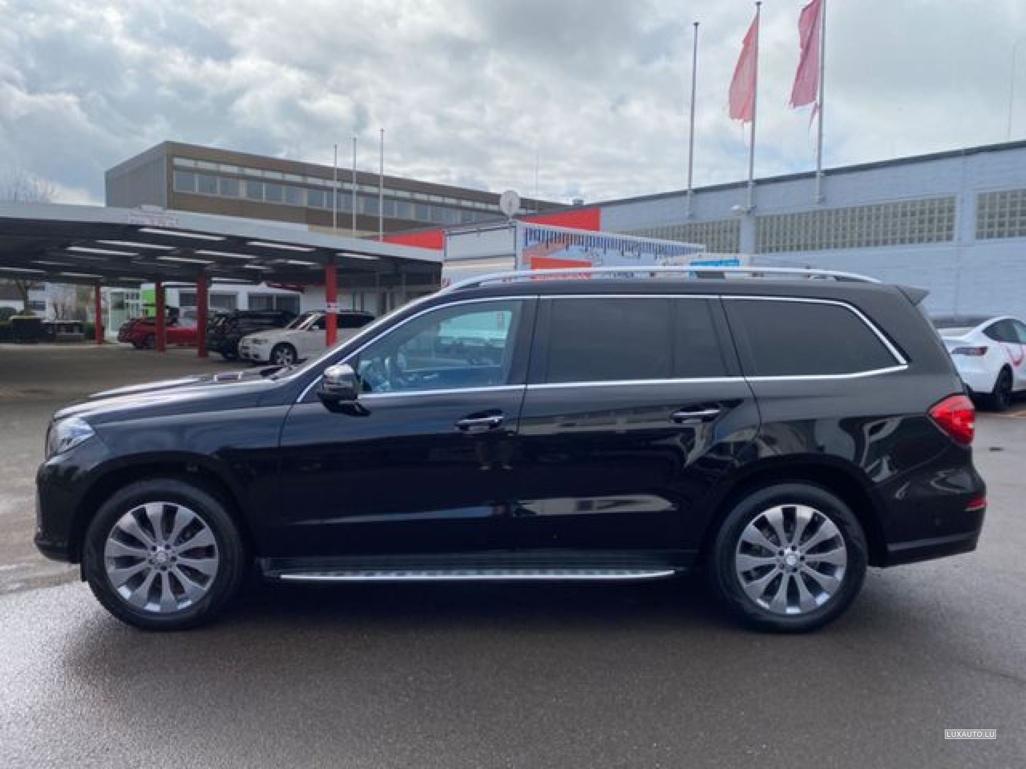 Mercedes GLS Gls 350 D 4Matic*7Sitzer*led*pano*harman/kardon* Noir d ...