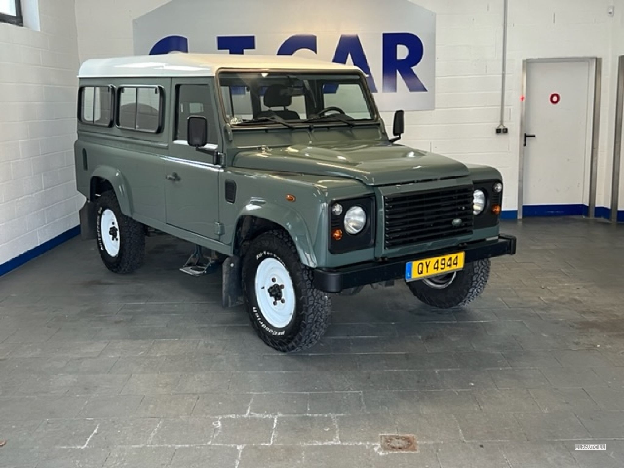 Land-Rover Defender Land Rover Defender 110 TD4 Station Wagon E - KLIMA ...