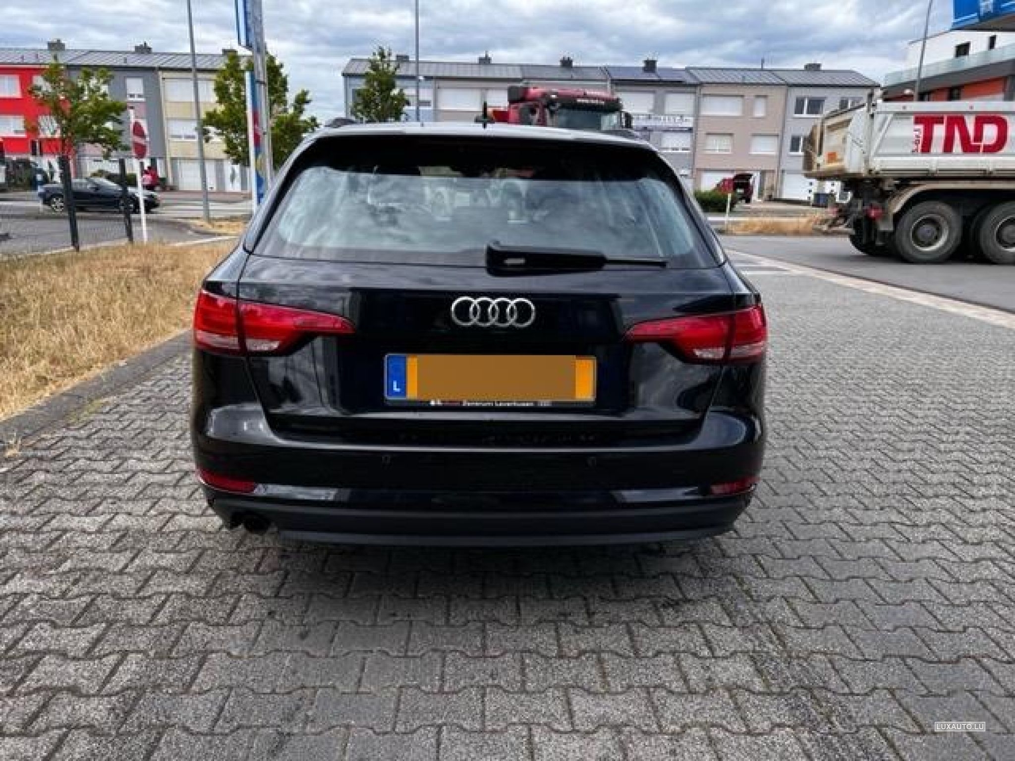 Audi A4 A4 Avant, Variante: A2DEUAF1 Noir d'occasion, moteur Diesel et ...