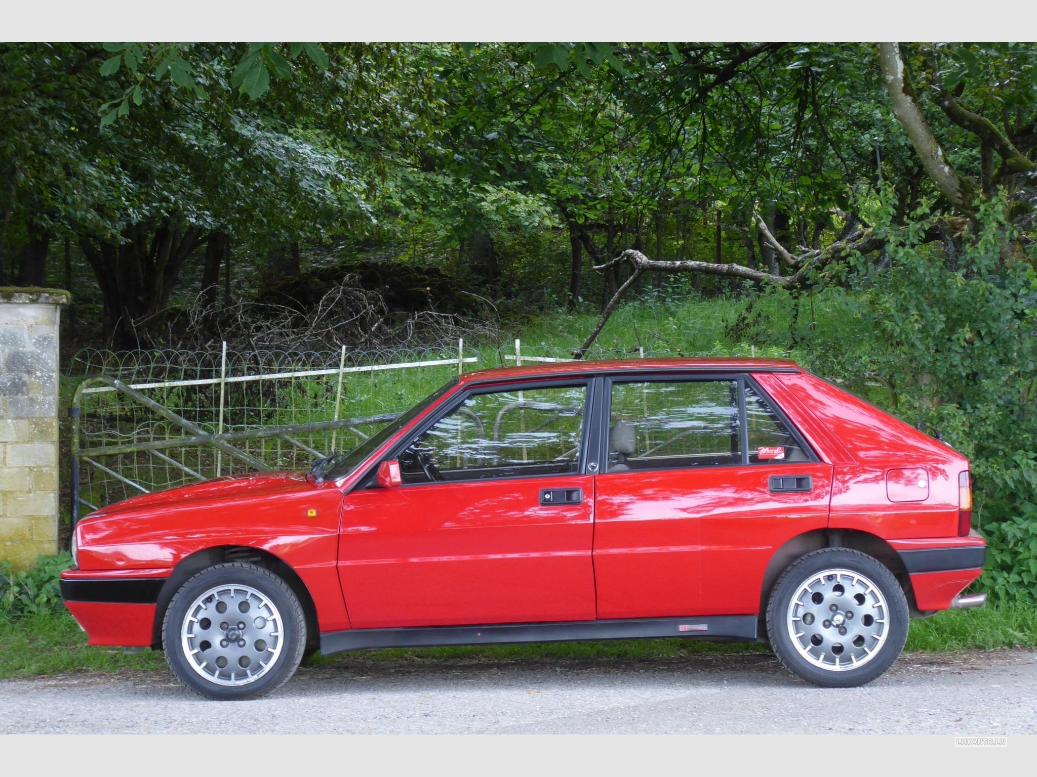Lancia Delta Lancia Delta Integrale 8V Rouge d'occasion, moteur Essence ...