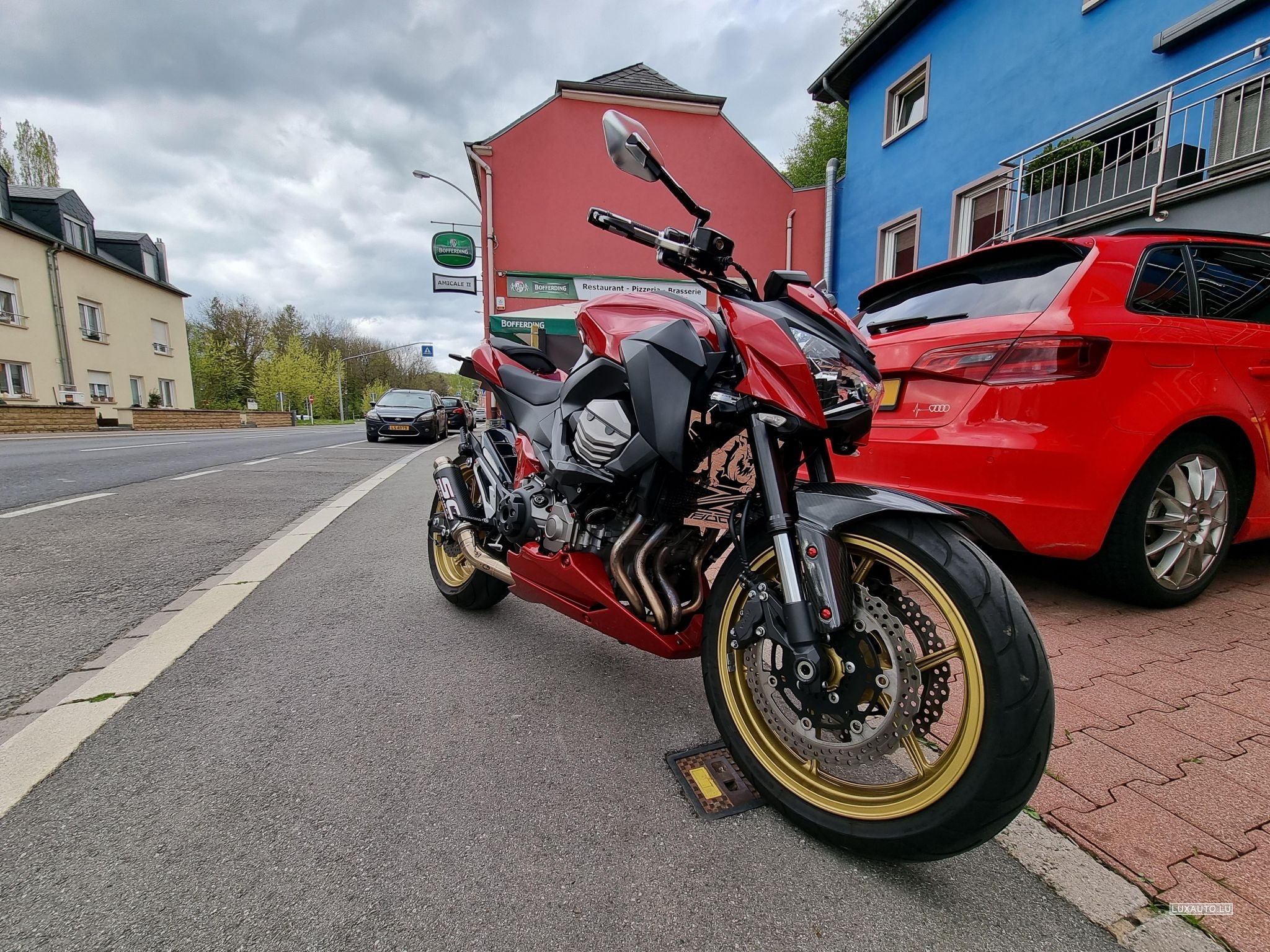 Kawasaki Z800 Modified