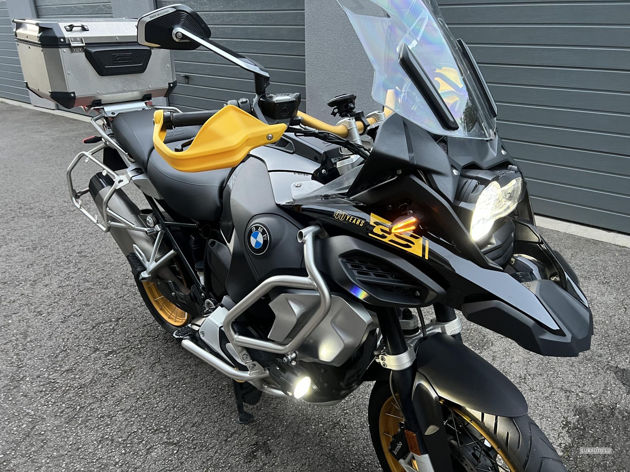 BMW R 1250 GSA edition 40 ans Schwarz gebraucht, Benzin und ...