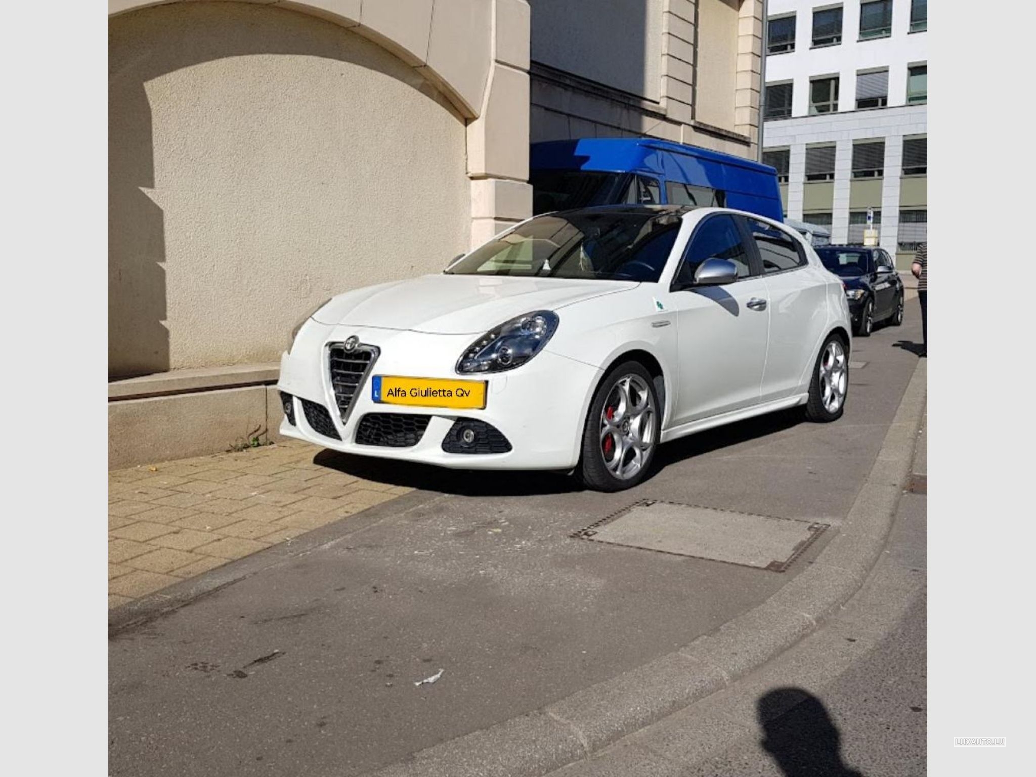 Alfa-Romeo Giulietta quadrifoglio QV Blanc d'occasion, moteur Essence ...