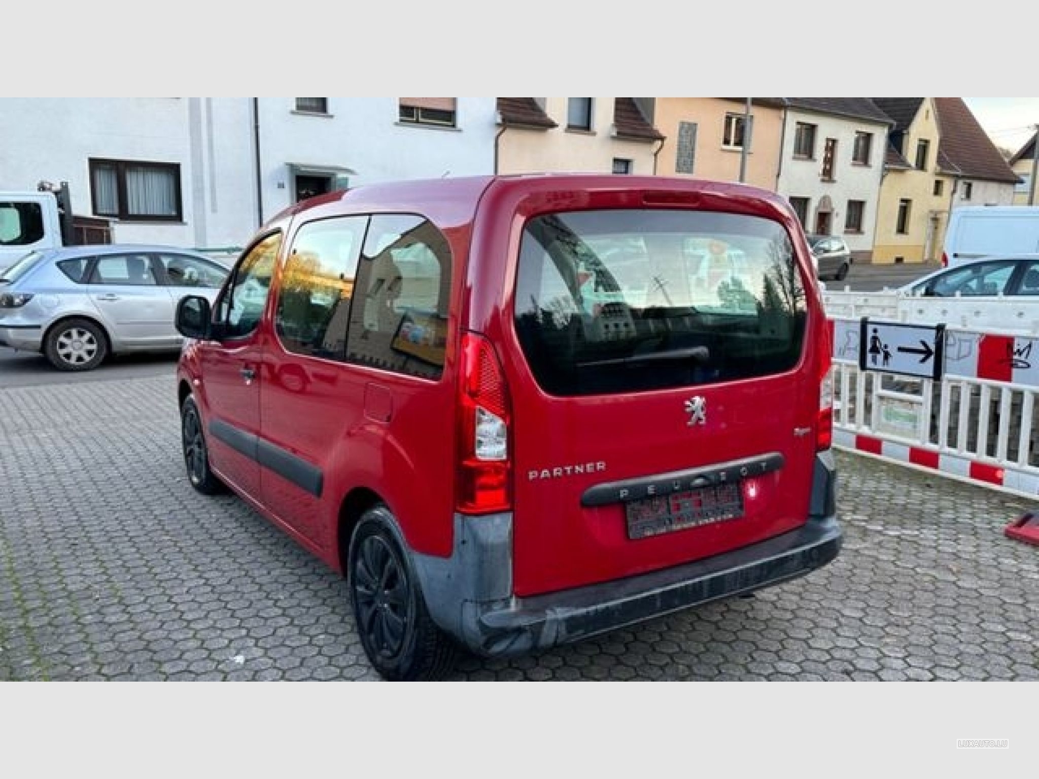 Peugeot Partner Tepee Partner Tepee Tepee*1.hand*euro 4*tüv 04/2025 ...